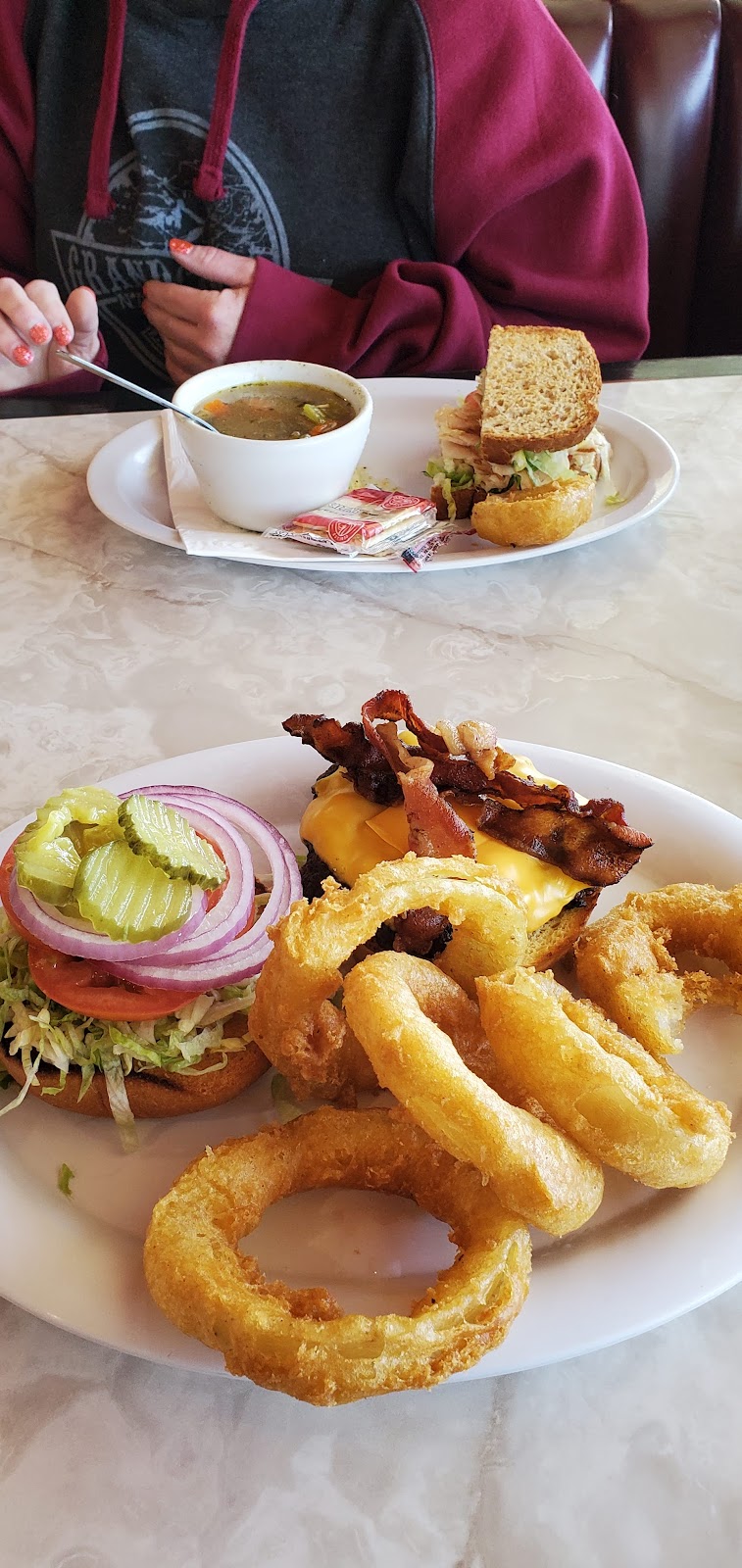 Rutherford's 66 Family Diner