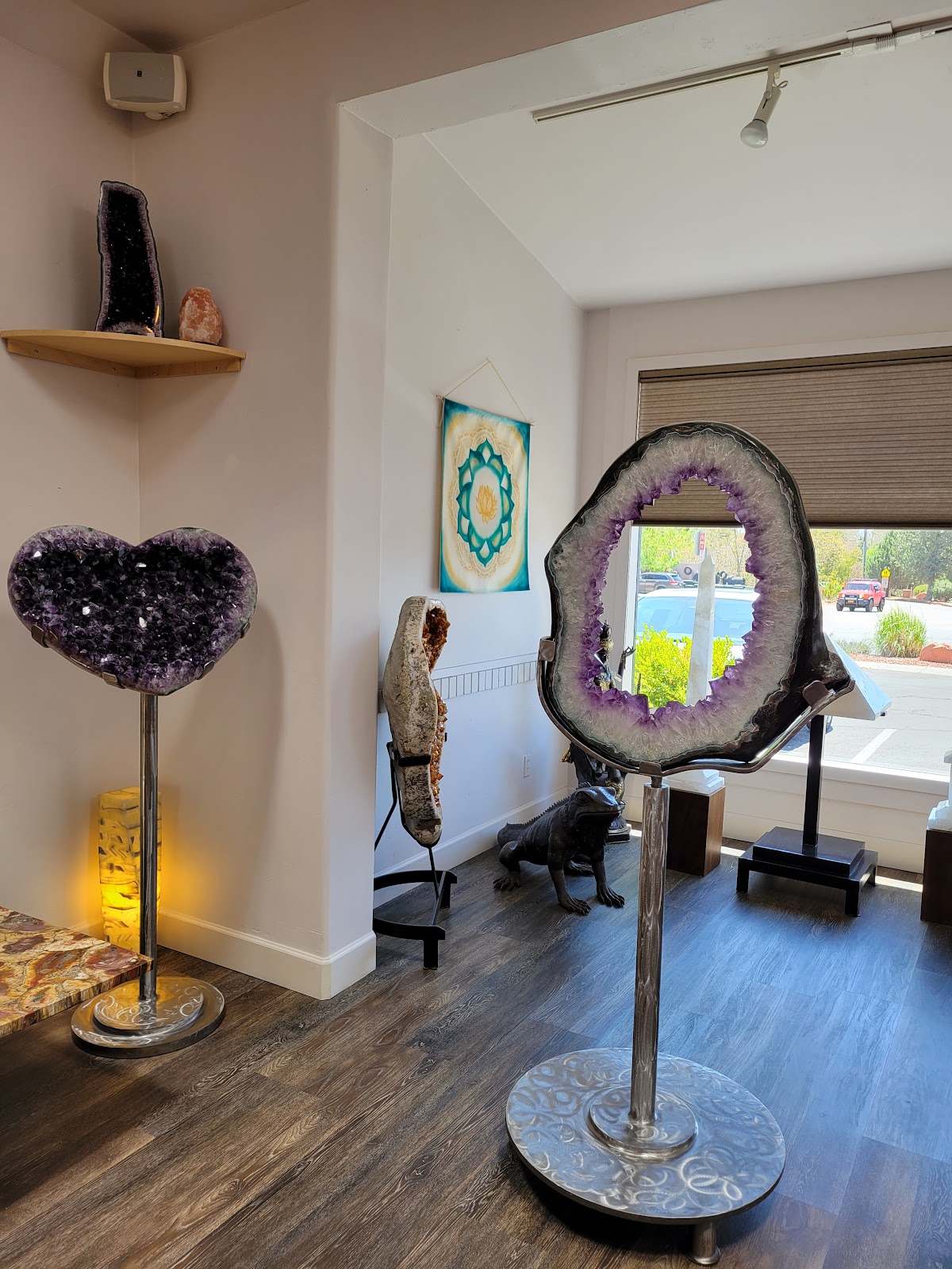 Crystal Magic Psychic Center - Sedona, Arizona