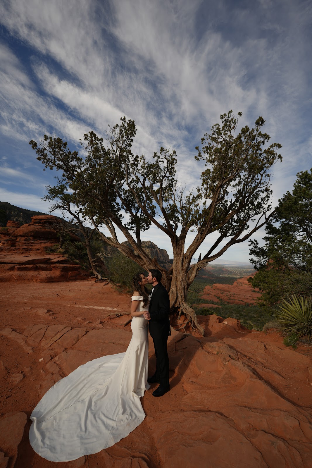 Sedona Elopement Weddings - Sedona, Arizona