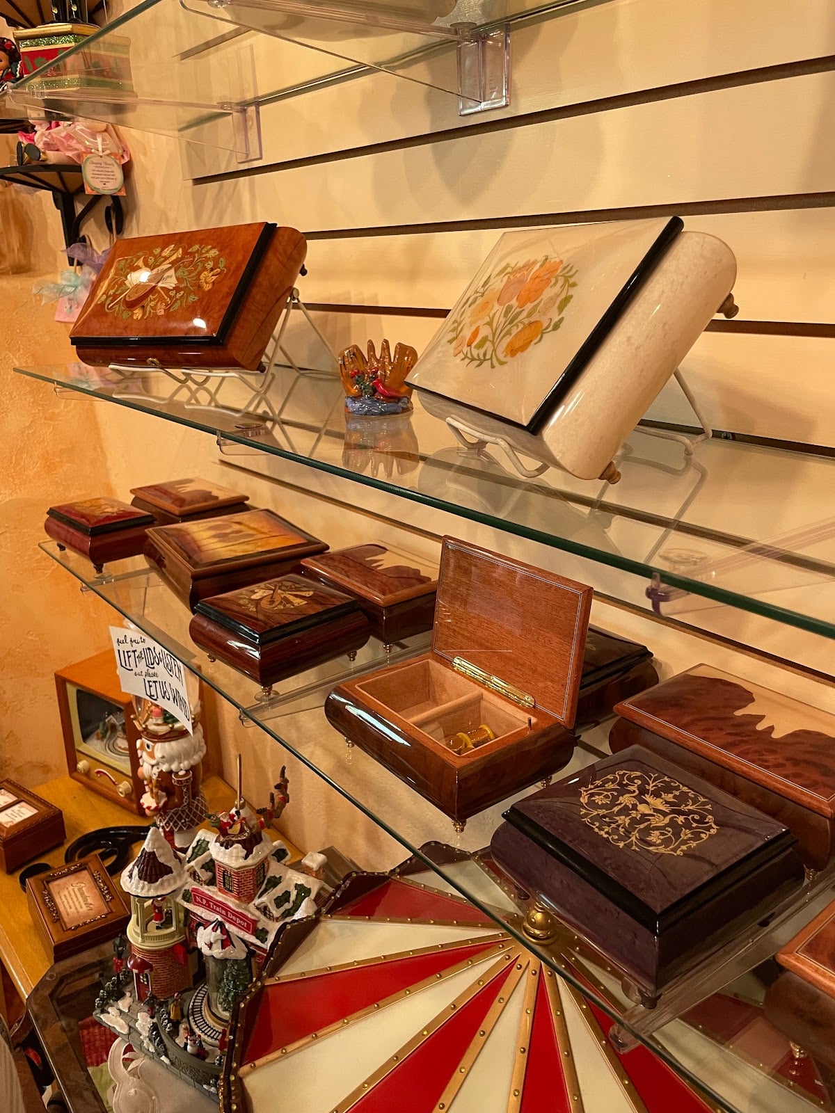 Sedona Music Boxes - Sedona, Arizona