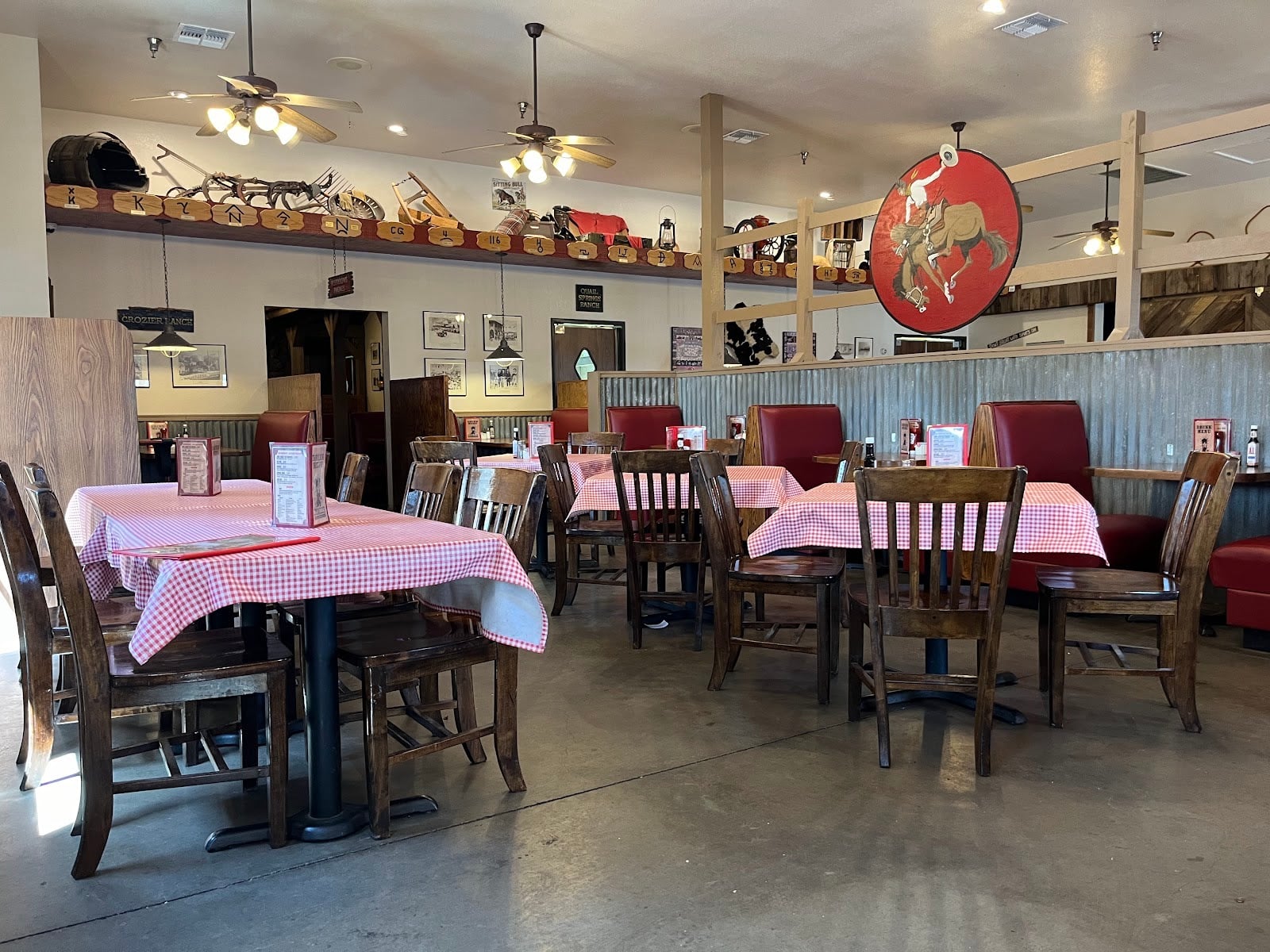 Dambar & Steakhouse - Kingman Tourism