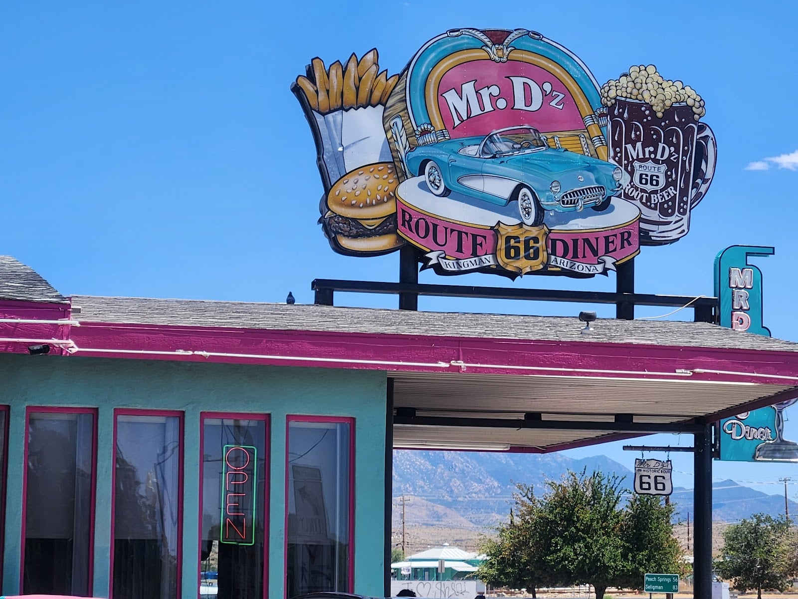Mr. D'z Route 66 Diner - Kingman Tourism
