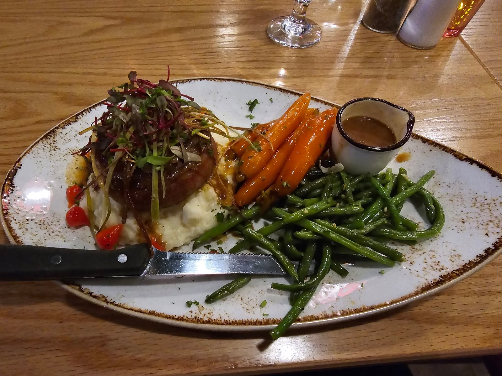 Rascal Modern American Diner & Bar - Sedona, Arizona